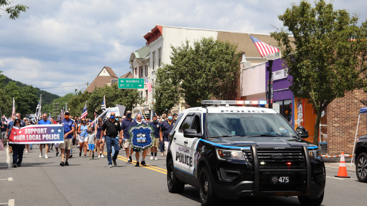 Hundreds Attend “Support our Police” Rally in Suffern - Rockland Report